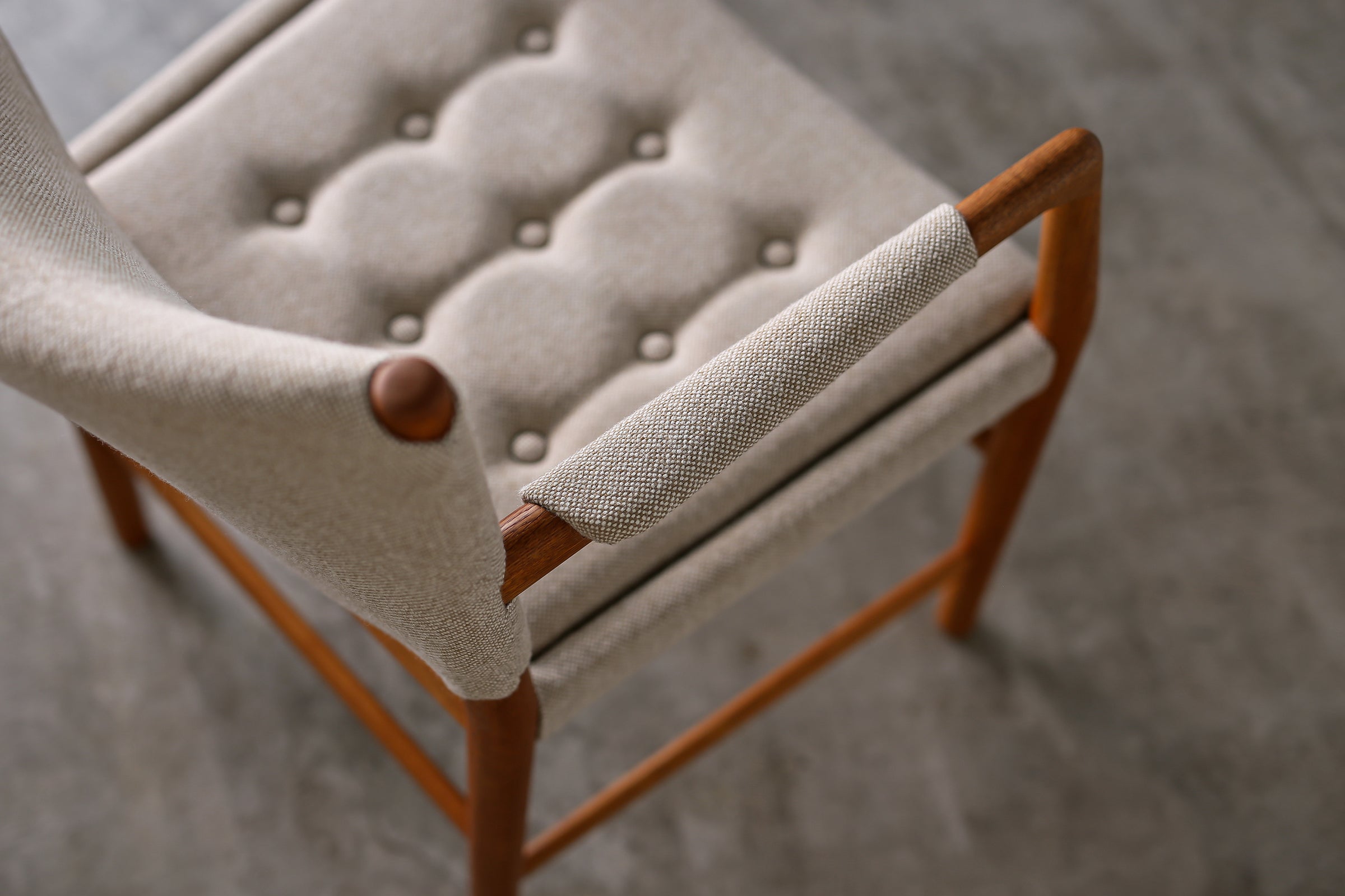 Arm Chair (OAK) - Hans J. Wegner | BRICKS