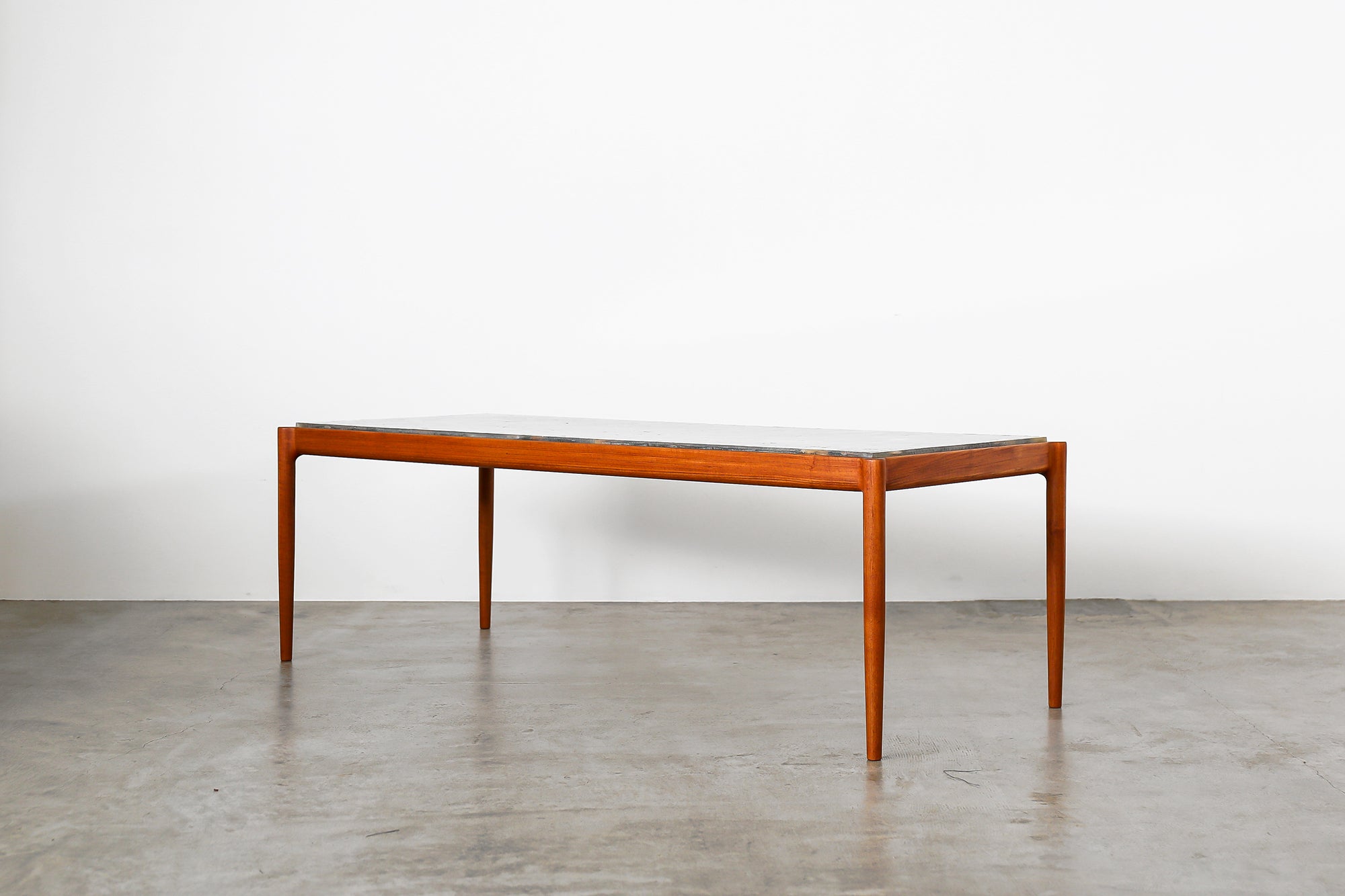 Coffee Table "163" (TEAK) - Ib Kofod-Larsen | BRICKS